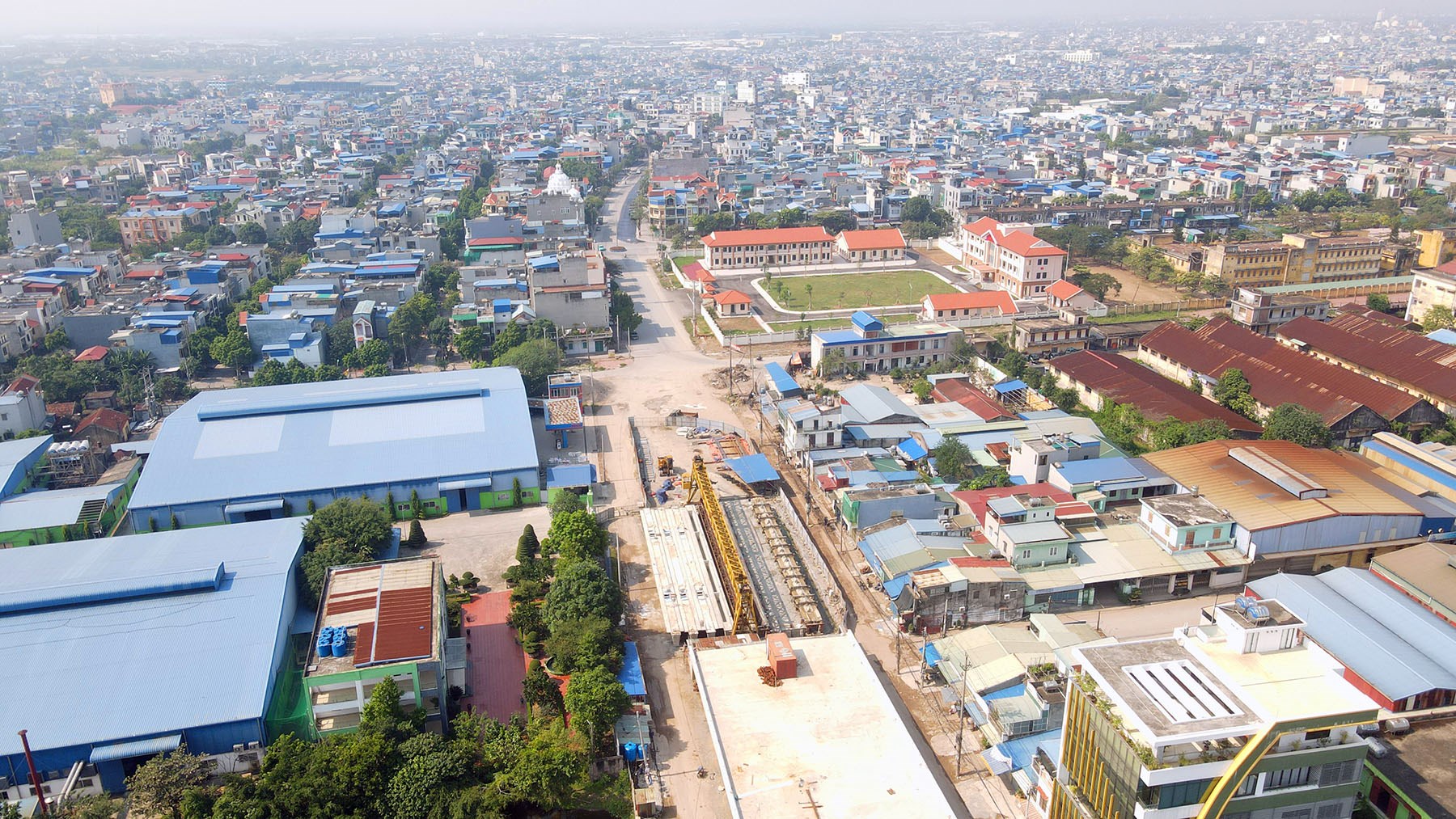 Hình ảnh cầu vượt sông Đào ở TP Nam Định sắp hợp long