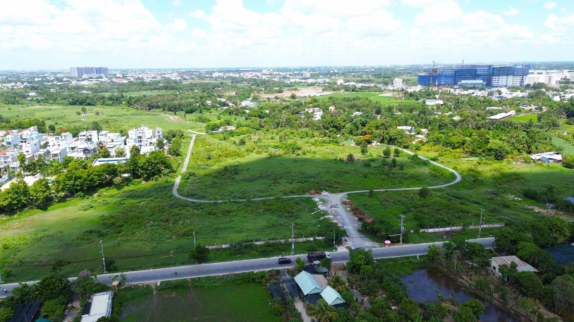 [Photostory] Toàn cảnh depot Tân Kiên của tuyến metro 3A sau 13 năm quy ...