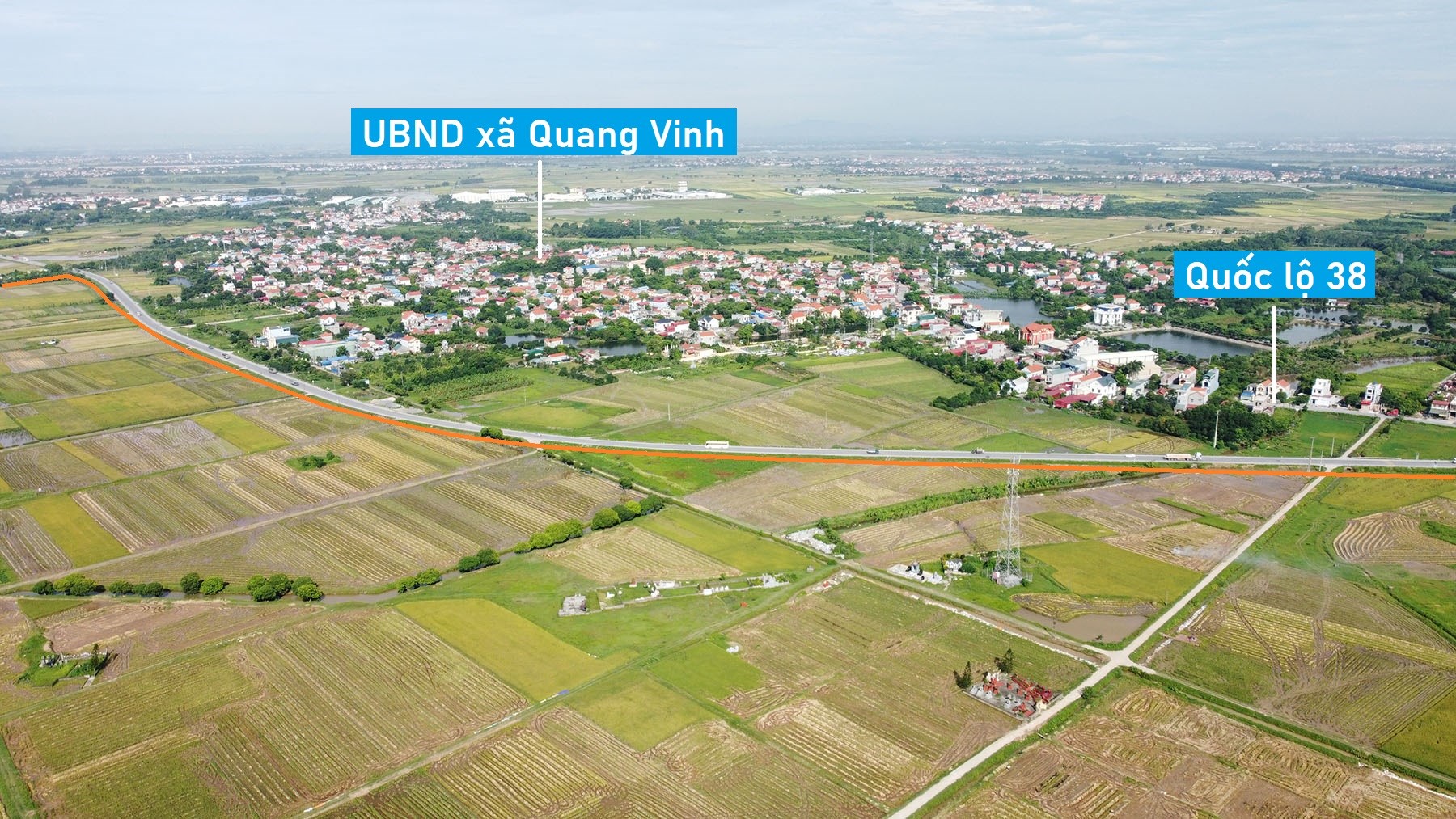 Toàn cảnh vị trí dự kiến quy hoạch KCN Tân Phúc - Hoàng Hoa Thám trên đường 60 m đang xây dựng ở ...